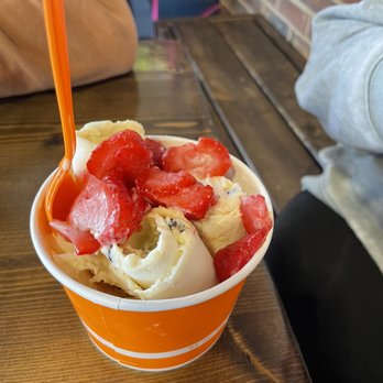 KNOX DOUGH - Updated April 2025 - 94 Photos & 66 Reviews - 10605 ...