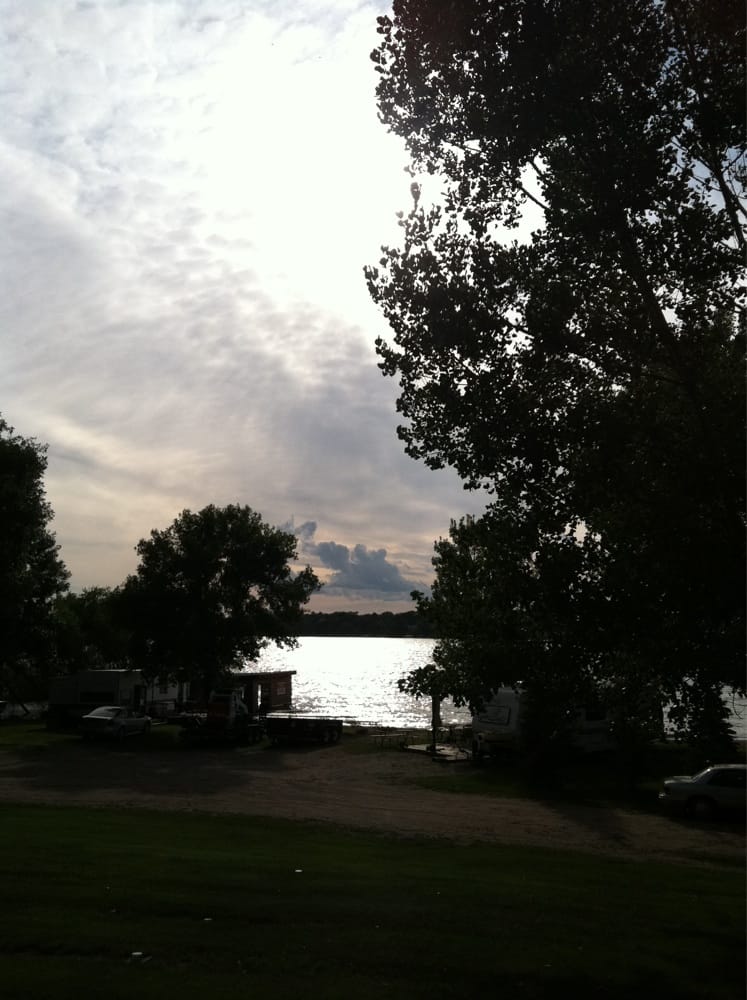 LAKE RENO BAR & GRILL - Updated December 2025 - 14566 State Hwy 29 ...