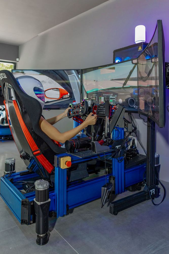 SHIFT ARCADE MIAMI - Updated August 2025 - 25 Photos - 2920 NW 5th Ave ...