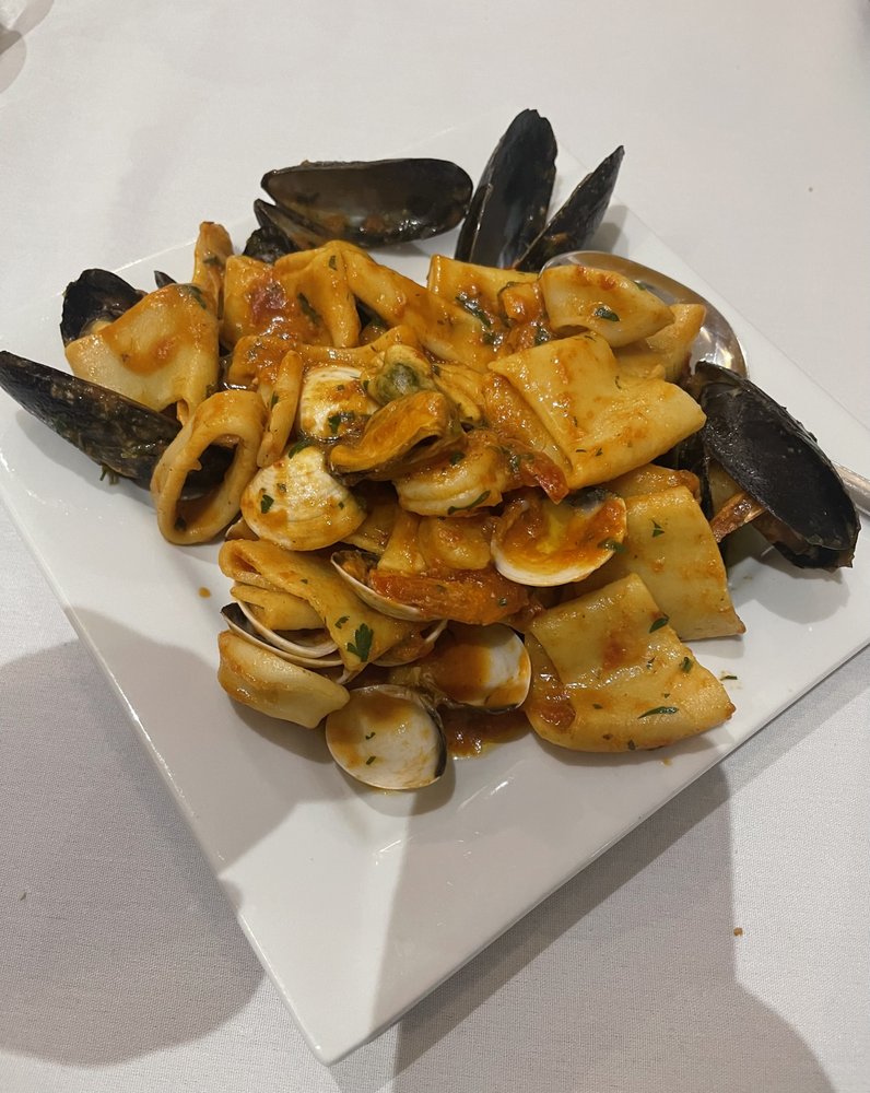 TOVICO SOCIAL CLUB - Updated May 2026 - 18 Photos & 10 Reviews - 200 ...