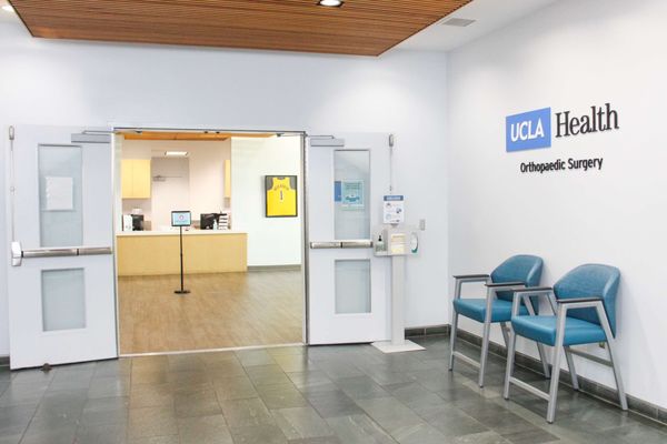 DOWNTOWN LOS ANGELES ORTHOPEDIC SURGERY - Updated October 2025 - 403 W ...