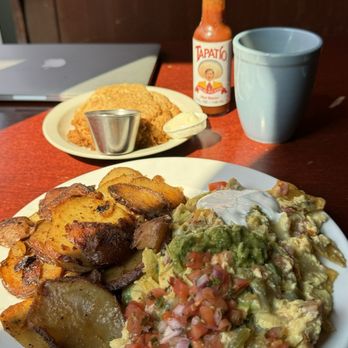 BLUE STAR CAFE & PUB - Updated January 2025 - 446 Photos & 714 Reviews ...