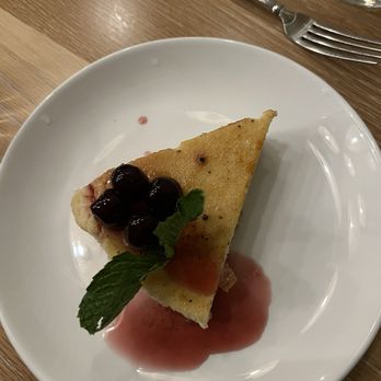 ACACIA MIDTOWN - Updated February 2025 - 80 Photos & 61 Reviews - 2363 ...