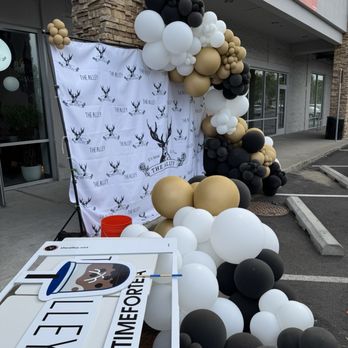 THE ALLEY - Updated December 2025 - 76 Photos & 38 Reviews - 10542 SE ...