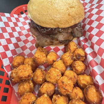 CHIP OFF THE BLOCK DELI - Updated January 2025 - 129 Photos & 94 ...