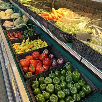 MESSICK’S FARM MARKET - Updated December 2025 - 194 Photos & 99 Reviews ...