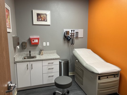 JIMMY PHAN, MD - Updated January 2026 - 15 Photos & 54 Reviews - 425 ...