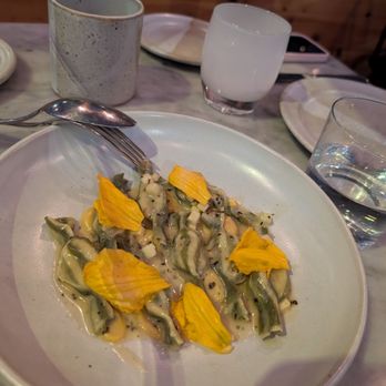 OCTAVIA - Updated February 2025 - 2183 Photos & 718 Reviews - 1701 ...