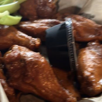 SHARKY’S WINGS & RAW BAR - WEST - Updated December 2025 - 237 Photos ...