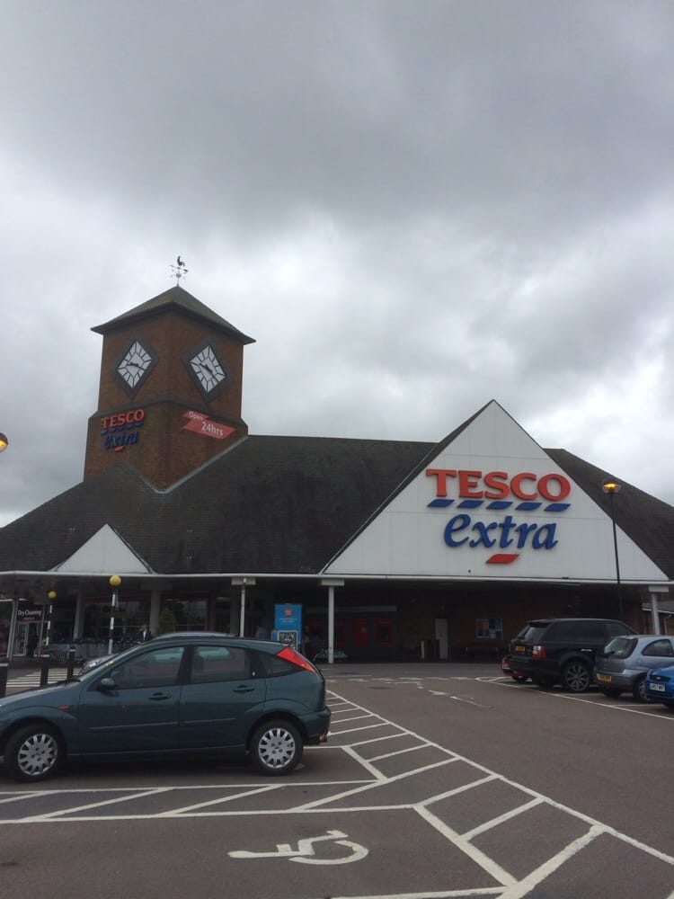 TESCO STORES - 164 Great N Road, Hatfield, Hertfordshire, United ...