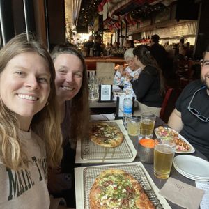 VON’S 1000 SPIRITS - 3517 Photos & 2823 Reviews - 1225 1st Ave, Seattle ...