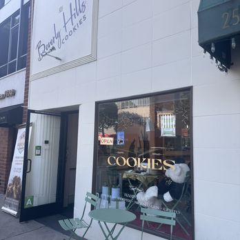 BEVERLY HILLS COOKIES - Updated April 2024 - 199 Photos & 171 Reviews ...
