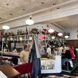 PALO ALTO CREAMERY - Updated July 2025 - 1828 Photos & 1697 Reviews ...