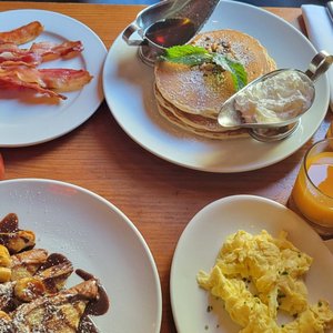 THE HAROLD - 632 Photos & 543 Reviews - 1271 Broadway, New York, NY ...