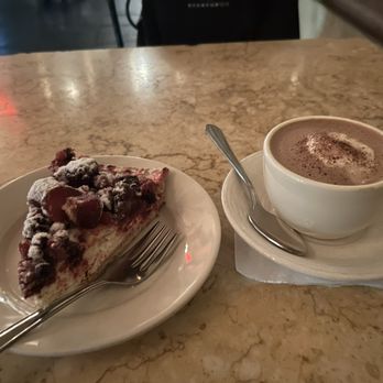 EDGAR’S CAFE - Updated October 2025 - 134 Photos & 249 Reviews - 650 ...