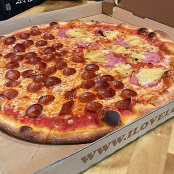 LOOSIES PIZZA - Updated August 2024 - 139 Photos & 168 Reviews - 300 E ...