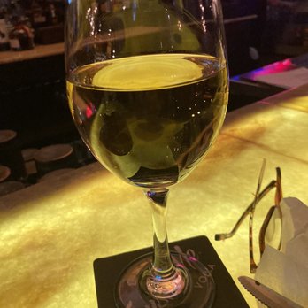 ZEPPELINS BAR & GRILL - Updated November 2025 - 114 Photos & 265 ...