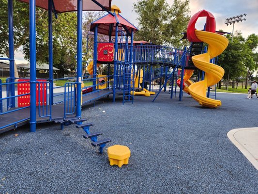 DOLPHIN PARK - Updated December 2025 - 62 Photos & 21 Reviews - 21205 ...