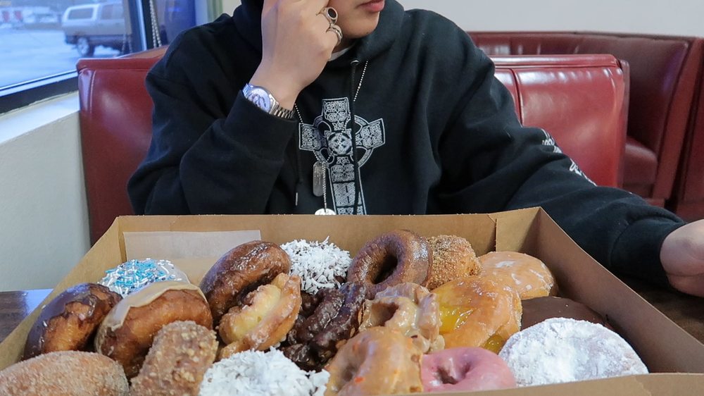 MIKE’S OLD FASHIONED DONUTS - 27 Photos & 58 Reviews - 9219 E Sprague ...