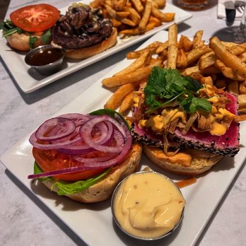 BIN 4 BURGER LOUNGE - Updated January 2025 - 205 Photos & 52 Reviews ...