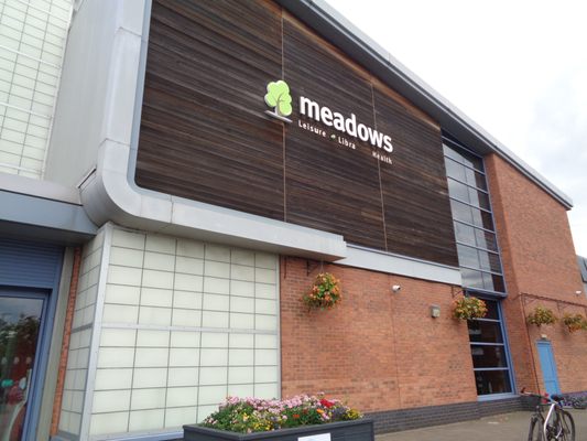 THE MEADOWS LEISURE CENTRE - Hall Ln, Maghull, Merseyside, United ...