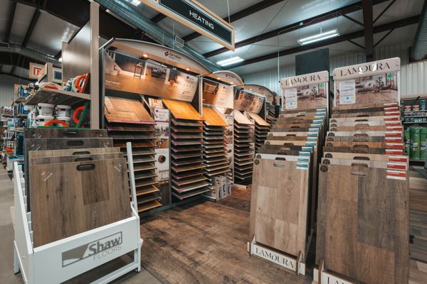 LEGACY LUMBER & FARM STORE - Updated August 2025 - 1709 Current Expy ...