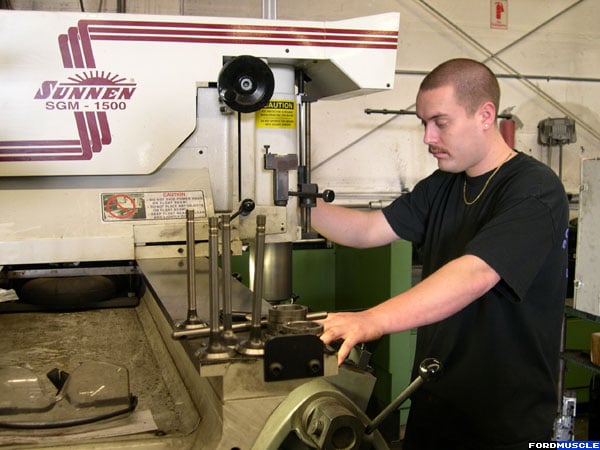 ROB’S AUTO MACHINE - Updated September 2025 - 13 Photos & 18 Reviews ...