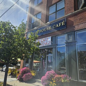 LION HOUSE CAFE - Updated December 2025 - 54 Photos & 10 Reviews - 465 ...