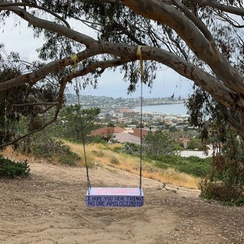 HIDDEN SWING - Updated October 2025 - 66 Photos - 2555 Ruette Nice, La ...