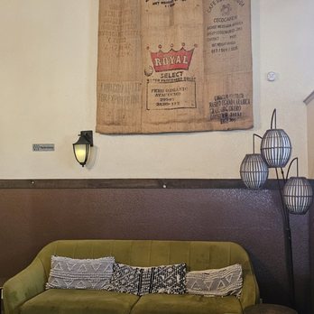 CAFE ANDREINI - Updated October 2025 - 316 Photos & 311 Reviews - 131 E ...