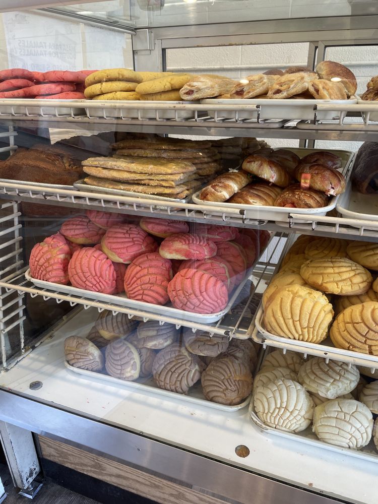 EL NOPAL BAKERY - 24 Photos & 66 Reviews - 216 3rd St, Hollister ...