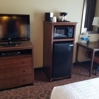 HAMPTON INN MATAMORAS/MILFORD - Updated December 2025 - 109 Photos & 59 ...