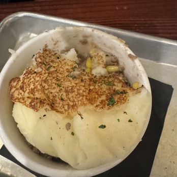 THE CLIPPER TAVERN - Updated October 2025 - 166 Photos & 122 Reviews ...