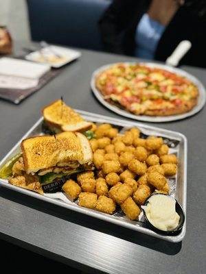 THE DERBY ROOM - Updated December 2025 - 388 Photos & 416 Reviews ...