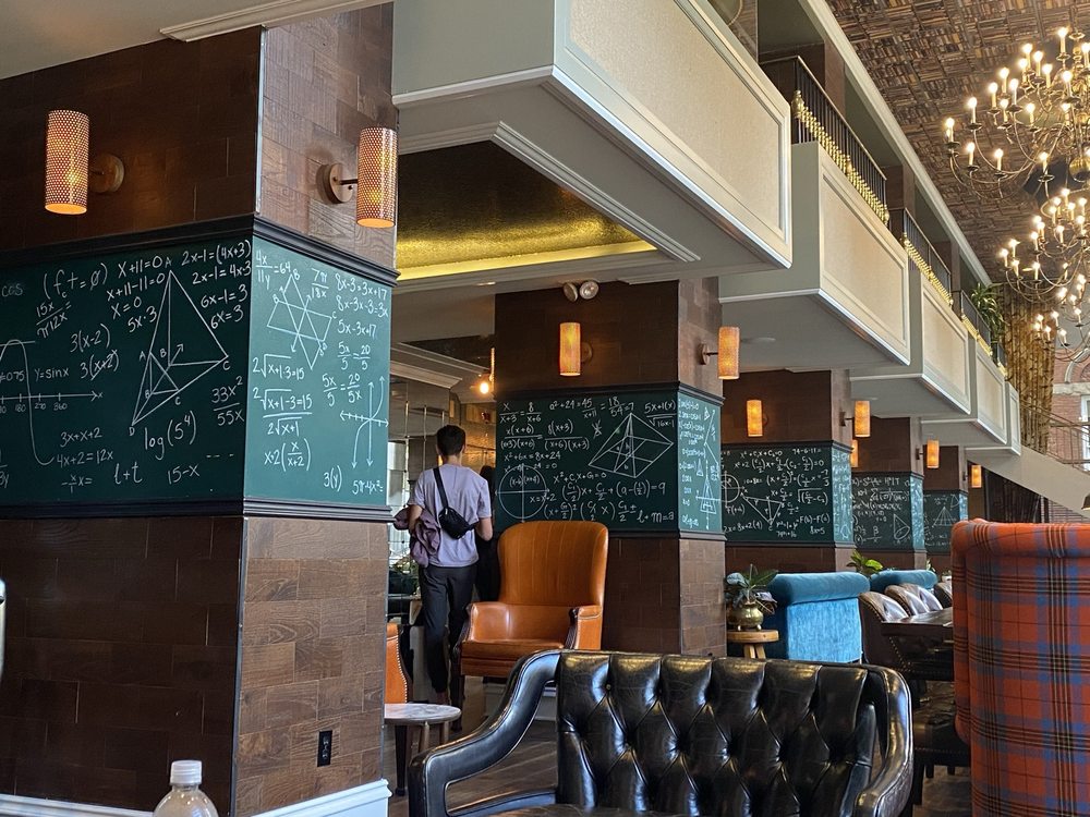 GRADUATE BY HILTON ANN ARBOR - Updated November 2024 - 135 Photos & 112 ...