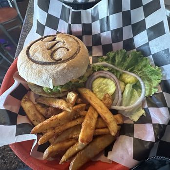 OAK TREE CAFE - Updated December 2025 - 90 Photos & 194 Reviews - 4545 ...