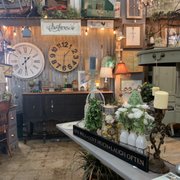 MERCHANT SQUARE ANTIQUE MARKETPLACE - 434 Photos & 207 Reviews - 1509 N ...