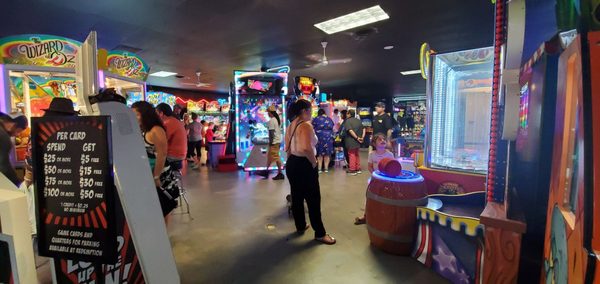 FUN WORLD ARCADE - 42 Photos & 24 Reviews - Arcades - 127 Canada St ...