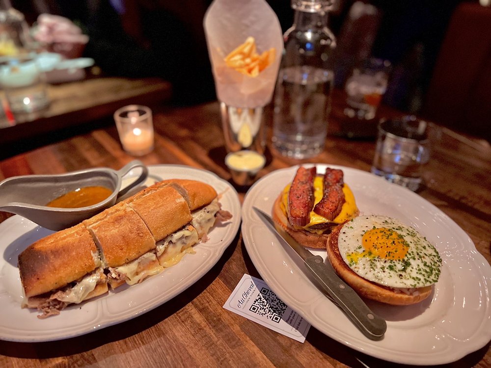 AU CHEVAL - 1689 Photos & 753 Reviews - 33 Cortlandt Aly, New York, NY ...