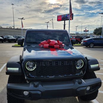 HELFMAN DODGE CHRYSLER JEEP RAM FIAT - Updated April 2024 - 137 Photos ...