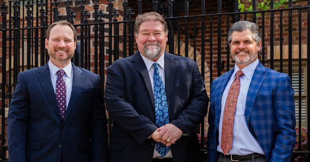 LAW OFFICE OF HOLMES MOORE WALDRON & PARRISH - Updated January 2026 ...