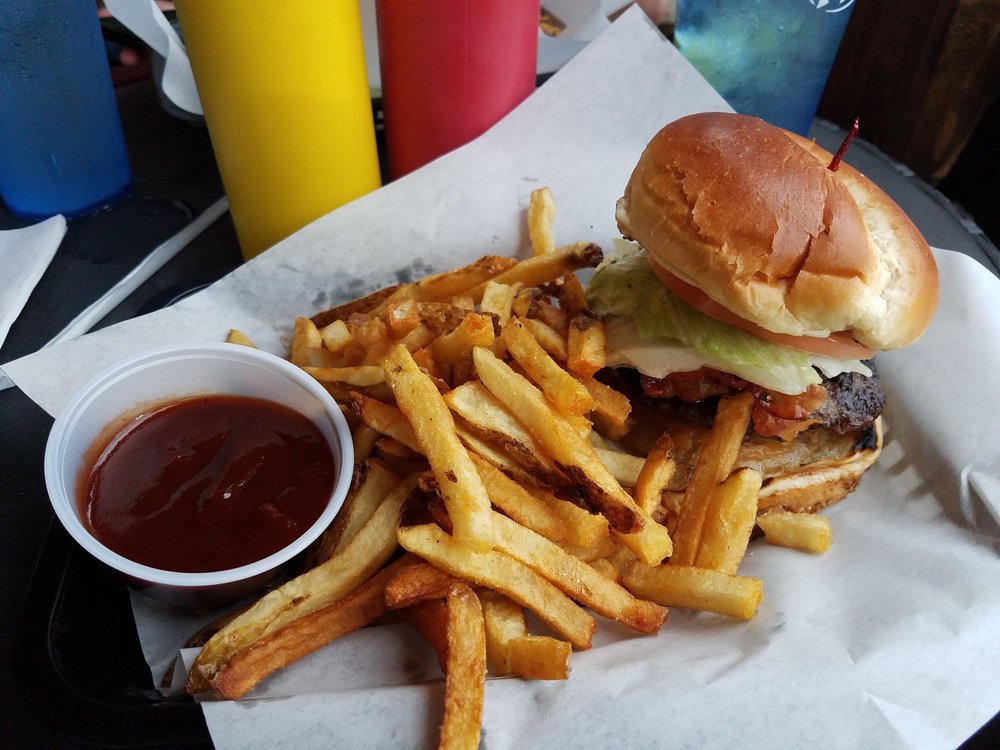 THE FIFTH QUARTER - 28 Photos & 38 Reviews - 1110 N Main St, East ...