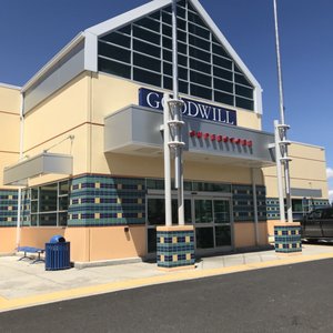 GOODWILL INDUSTRIES OF THE COLUMBIA WILLAMETTE - Updated February 2025 ...