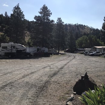 SQUAW ROCK RESORT & RV PARK - Updated December 2025 - 33 Photos & 12 ...