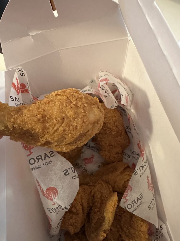 SAROKI’S CRISPY CHICKEN & PIZZA - Updated December 2024 - 20777 Pontiac ...