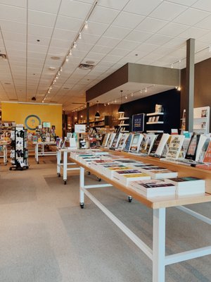 INTERABANG BOOKS - 49 Photos & 36 Reviews - 5600 W Lovers Ln, DALLAS ...