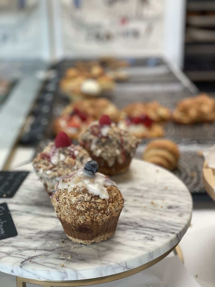 BAKEWELL - Updated December 2025 - 13 Reviews - 4994 Lowell Blvd ...