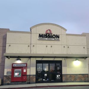 MISSION FED CREDIT UNION - SANTEE - Updated August 2025 - 16 Photos ...