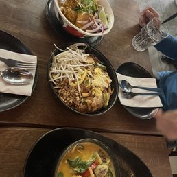 TIKI THAI - Updated December 2025 - 907 Photos & 438 Reviews - 12100 ...