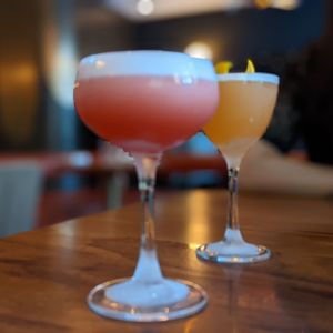 ALOBAR YORKVILLE - 238 Photos & 56 Reviews - 57A-162 Cumberland Street ...